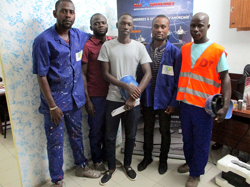 DIVINE TECHNOLOGIES Côte d'ivoire: Informatique, internet, réseaux ...