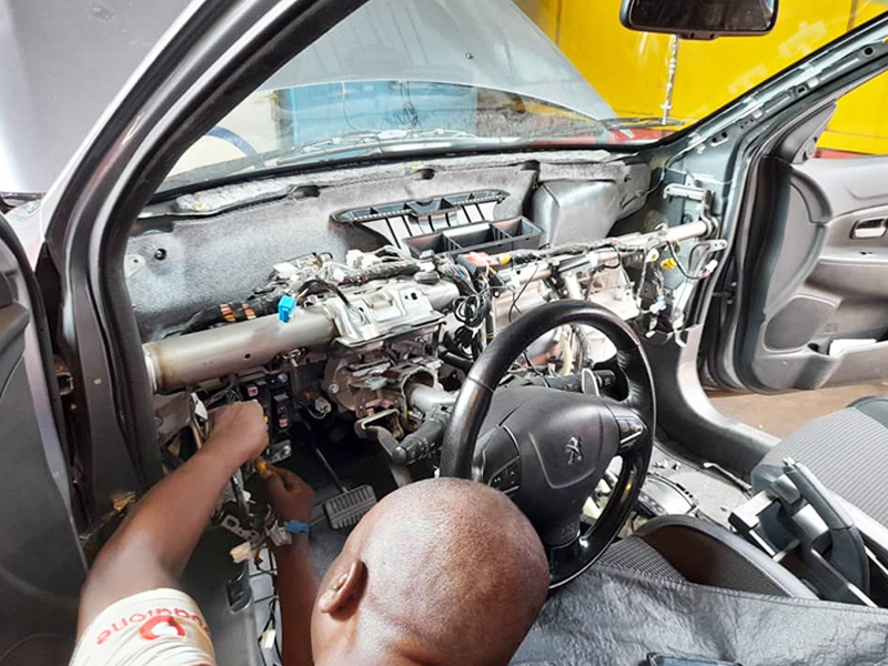 CLIM AUTO Côte d'ivoire: Garages, Mécanique générale, Pneumatique ...