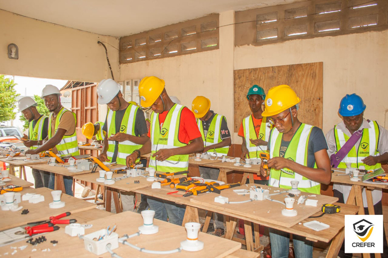 CREFER (CENTRE REGIONAL D’ETUDE ET DE FORMATION EN ENERGIES ...