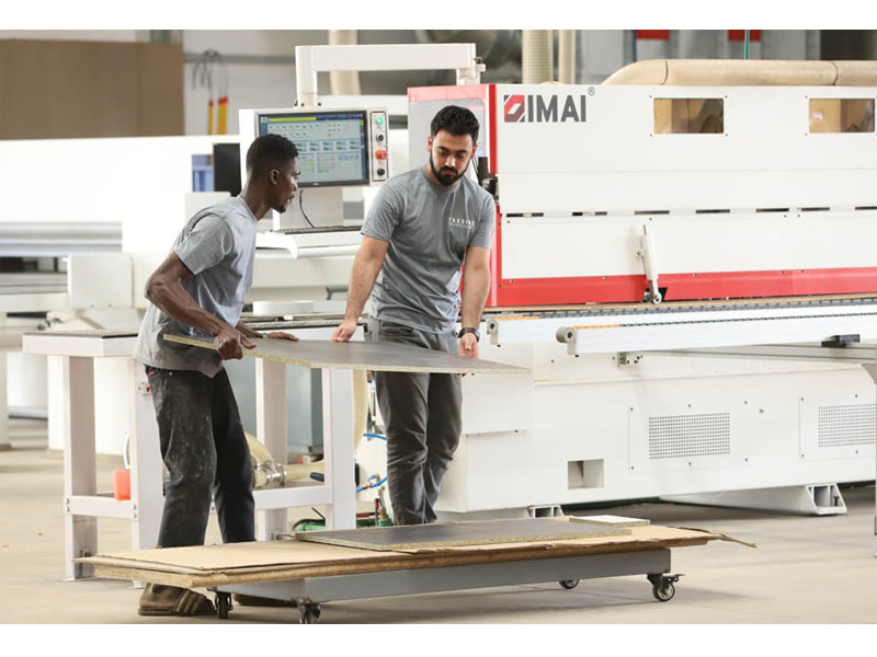 YASSINE INTERNATIONAL Côte d'Ivoire: Menuiserie bois