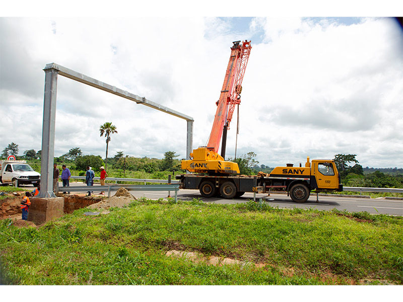 C2SR (COMPAGNIE DE SIGNALISATION ET DE SECURITE ROUTIERE) - Routes ...