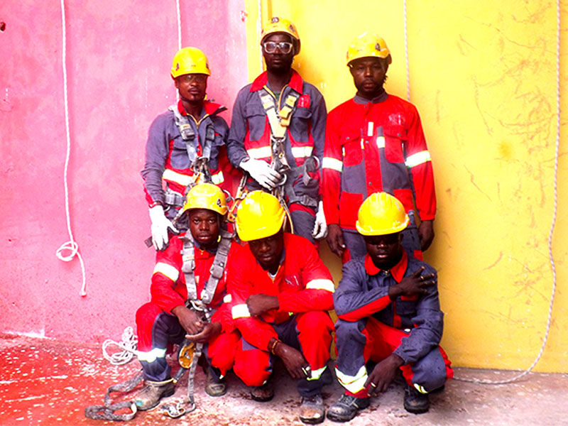 UIAE (UNIVERSAL INDUSTRY-ALPINISTE ET ENVIRONNEMENT) - Nettoyage industriel