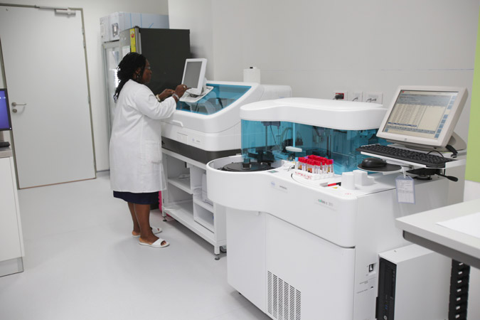POLYCLINIQUE FARAH : Laboratoire d'analyses médicales Abidjan Cote d'Ivoire