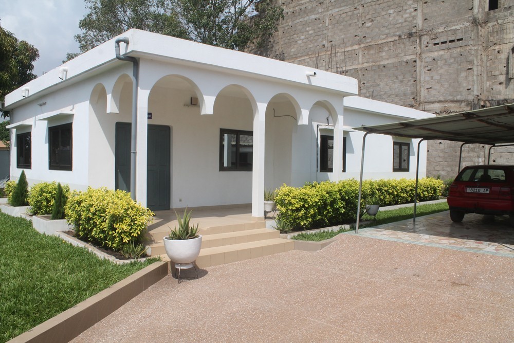 CABINET DENTAIRE PDG SARL U - Dentistes - Cabinets dentaires