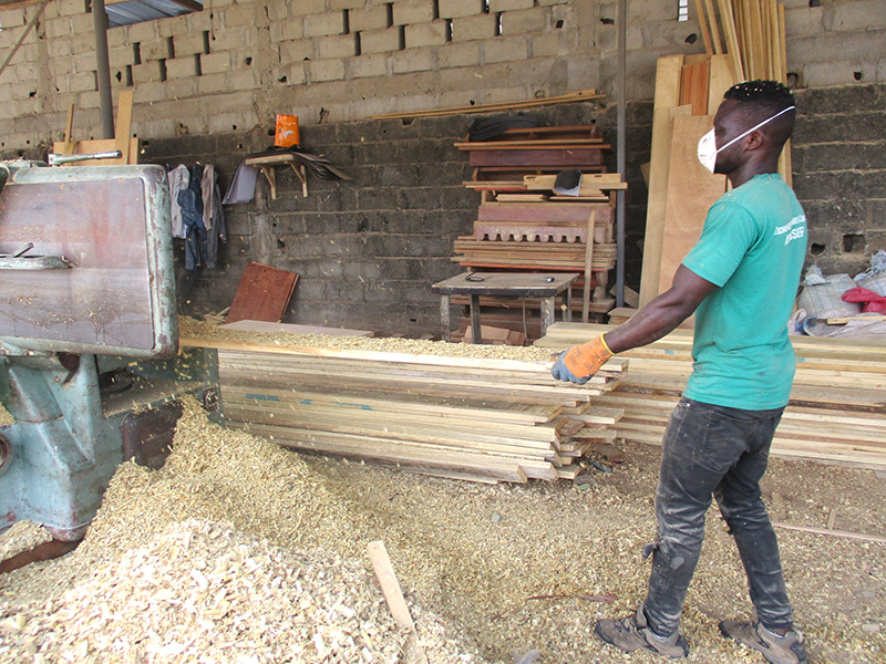 PTE (POLY-TECH ENTREPRISE) CI : Constructions métalliques