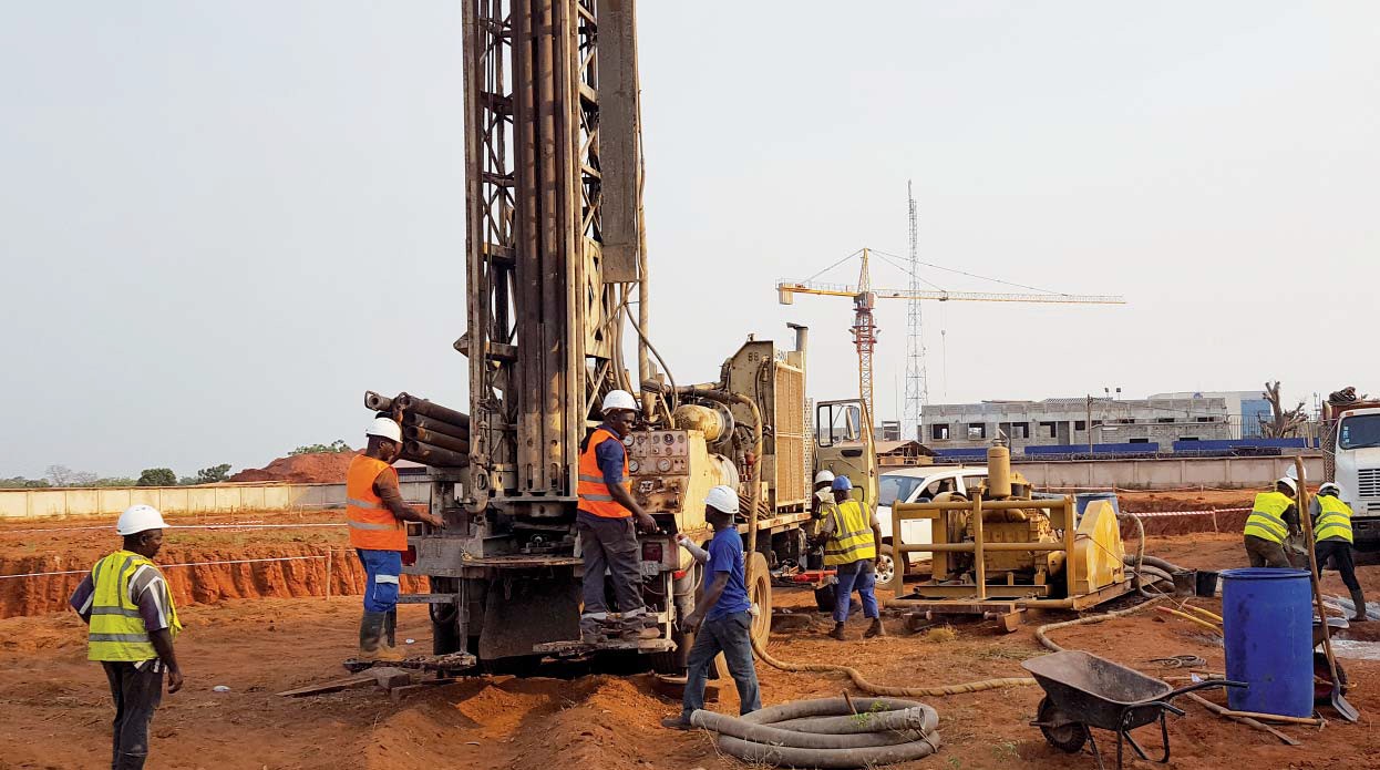 FFA (FONDATIONS ET FORAGES D'AFRIQUE) : Eau forage : Lomé Togo