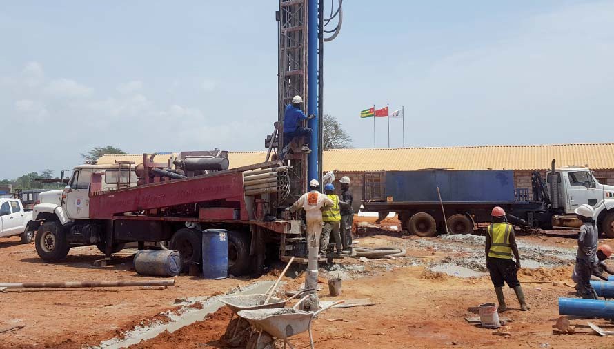 FFA (FONDATIONS ET FORAGES D'AFRIQUE) : Eau forage : Lomé Togo