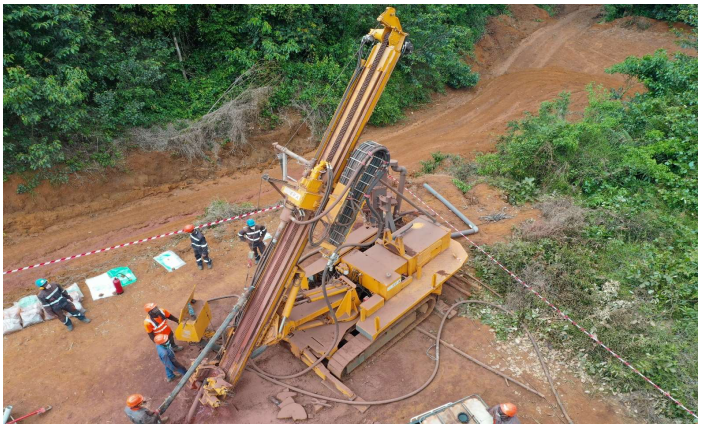 FFA (FONDATIONS ET FORAGES D'AFRIQUE) : Eau forage : Lomé Togo